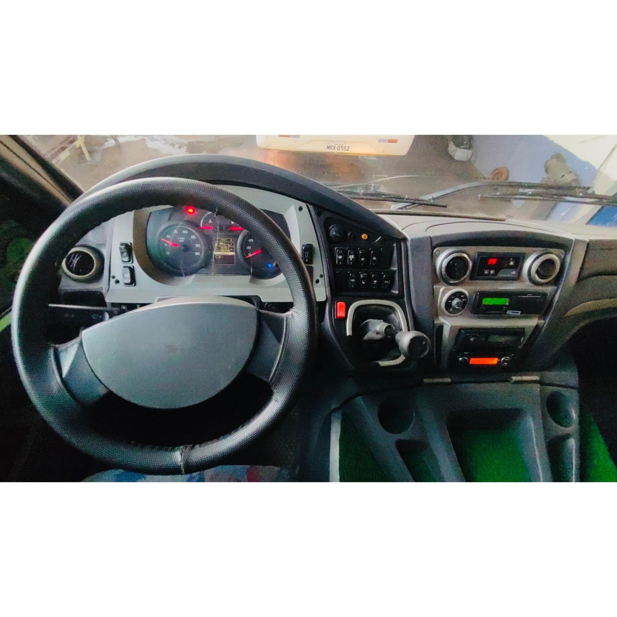 Volare WL Fly Ar Condicionado e banheiro